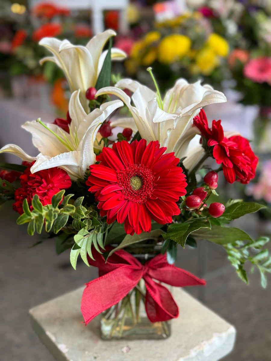 Pop of Color – The Flower Station